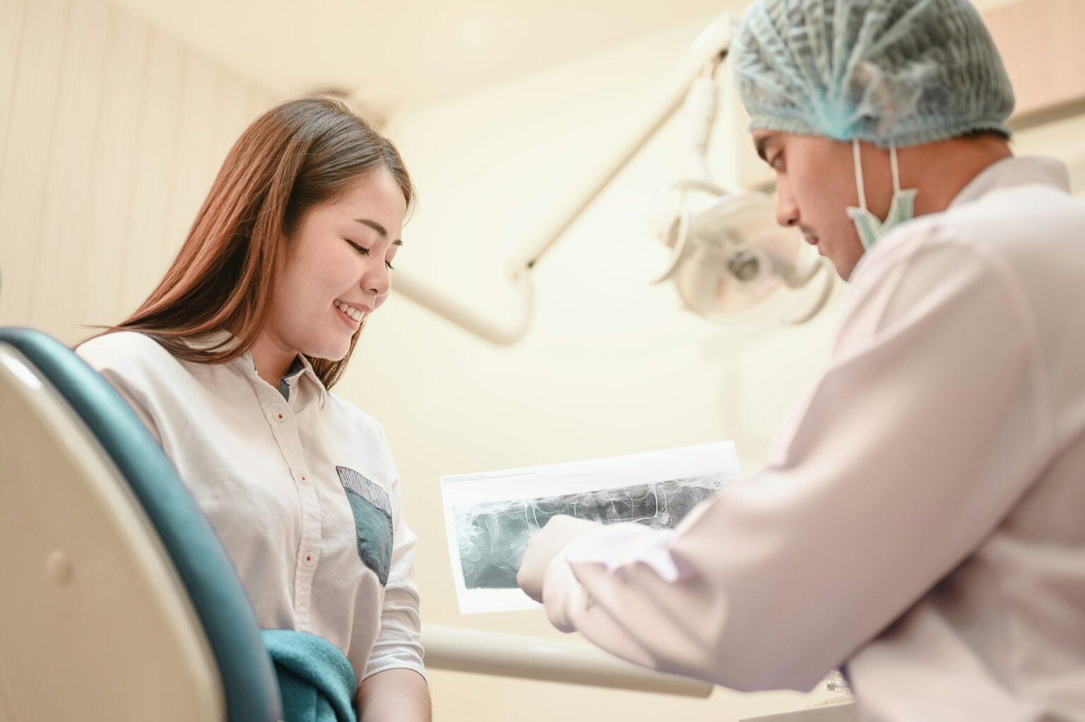 Common Dental Issues That May Necessitate Tooth Extraction